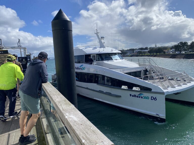 【NZ交通】オークランドの交通ICカード『AT HOPカード』の利用方法 – HEY!!!