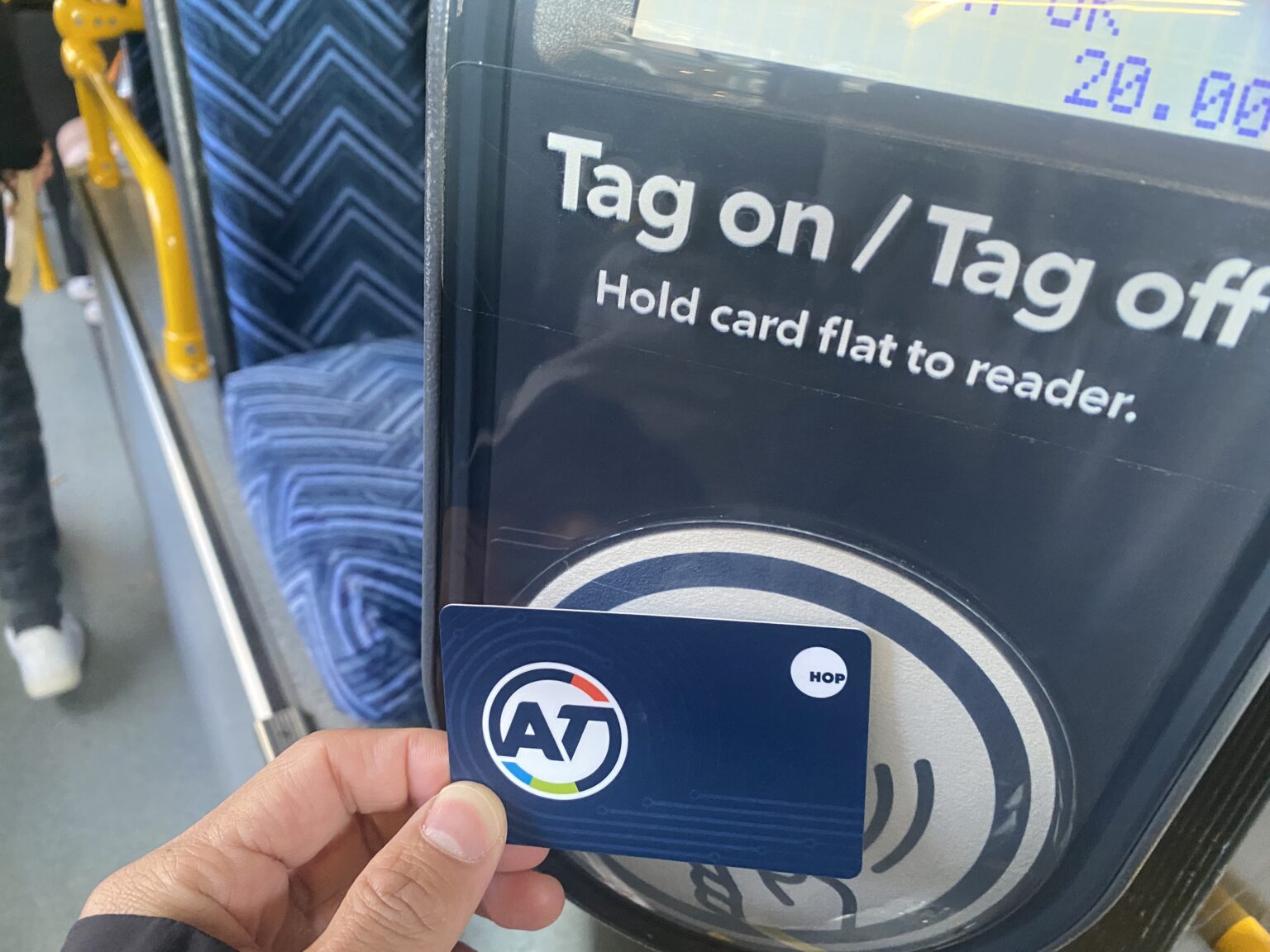 【NZ交通】オークランドの交通ICカード『AT HOPカード』の利用方法 – HEY!!!